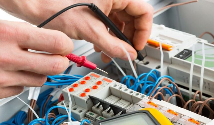 How to Deal with a Victim of Electric Shock – Electronics Engineering